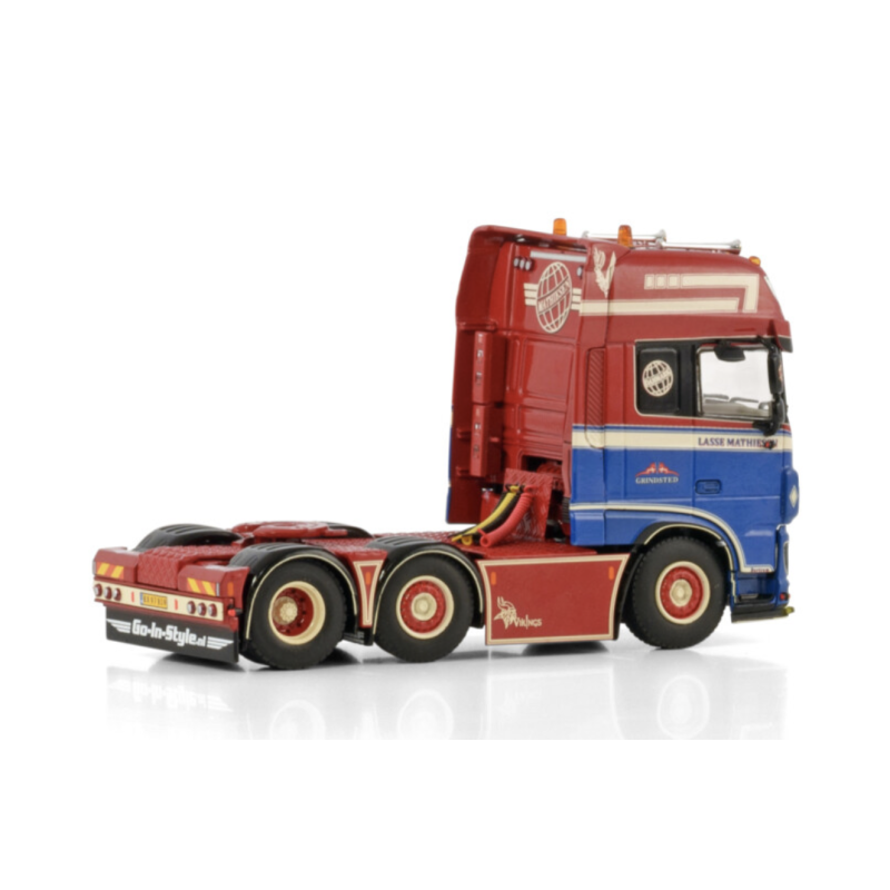 LASSE MATHIESEN DAF XF SUPER SPACE CAB MY2017 6X2 TWIN STEER